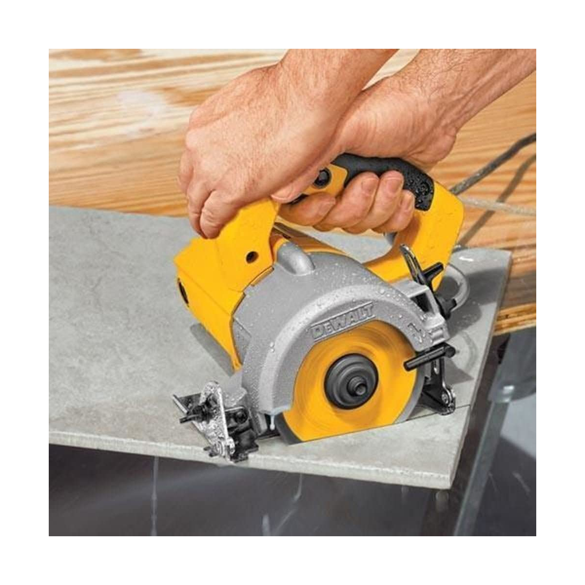 Dewalt DWC410-QS Scie circulaire diamant ø110mm pour le carrelage